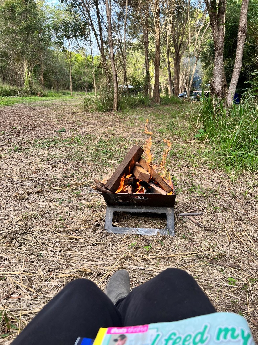 FREEDOM, FIRE AND FANCY FOOD – Digital Nomads